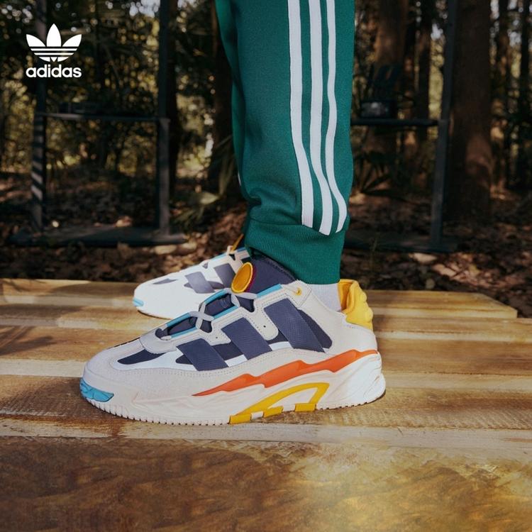 抖音adidas官方旗舰店 2021-11-04|1000万宝贝正在围观adidas新品直播，秋冬新款浮力送不停|直播数据与分析报告 - 蝉妈妈数据