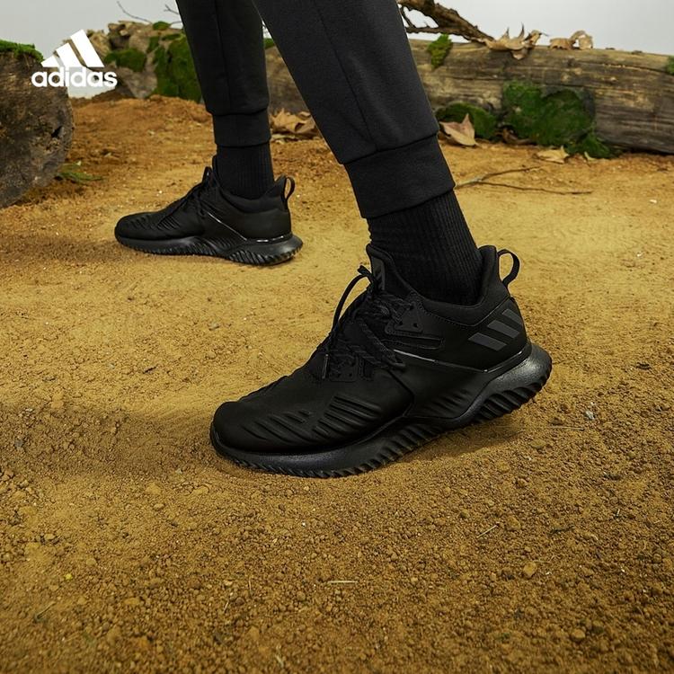 抖音adidas官方旗舰店 2021-11-30|adidas冬季新款来袭，进来看看吧！！|直播数据与分析报告 - 蝉妈妈数据